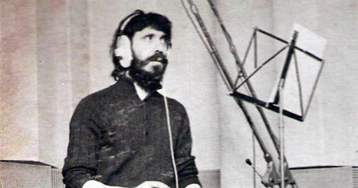 Αντώνης Καλογιάννης - «Ιστορίες Αγγέλων» - αφιερώματα - mousikogramma.gr